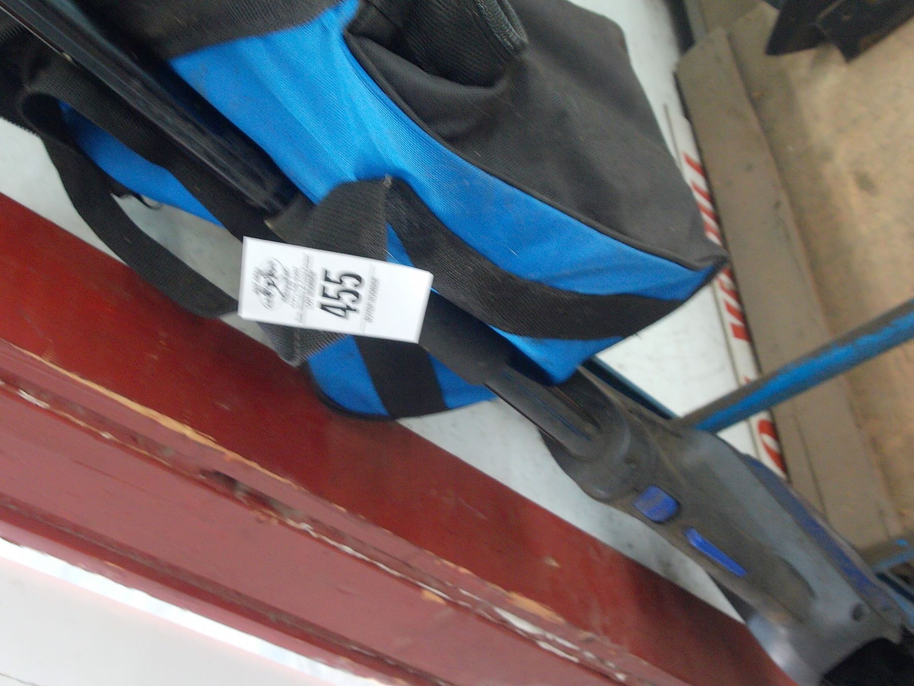 Kobalt Cordless Pole Pruner Saw w/Battery/Charger - Bay Area Auction ...