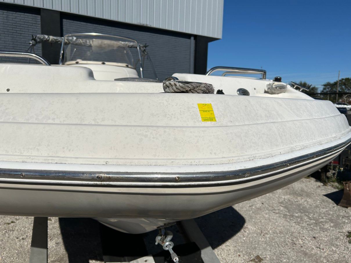 2007 Hurricane GS231 Fun Deck 23' Boat - 2006 YAM 250 HP 4 Str. O/B ...