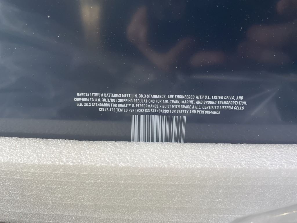 DAKOTA LITHIUM 12V 100Ah Deep Cycle Heated LiFePO4 Battery RETAIL $720 USD