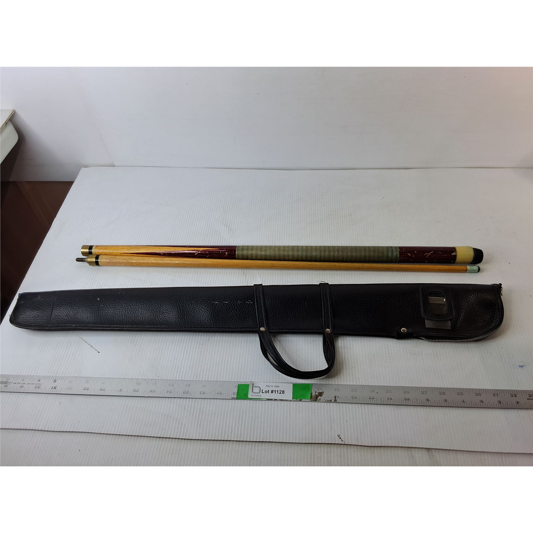Pool Cue 57.5" & Bag - PICK UP - Bodnarus Auctioneering