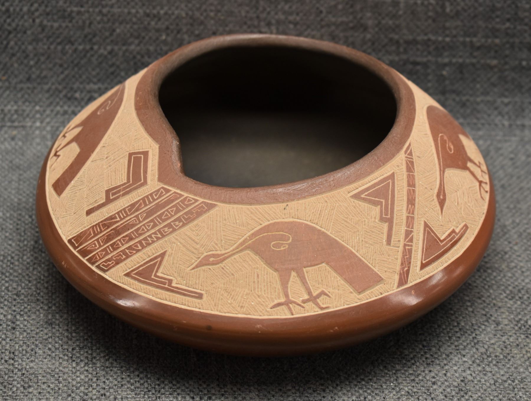 SANTA CLARA POTTERY SEED JAR (DOLLY NARANJO)
