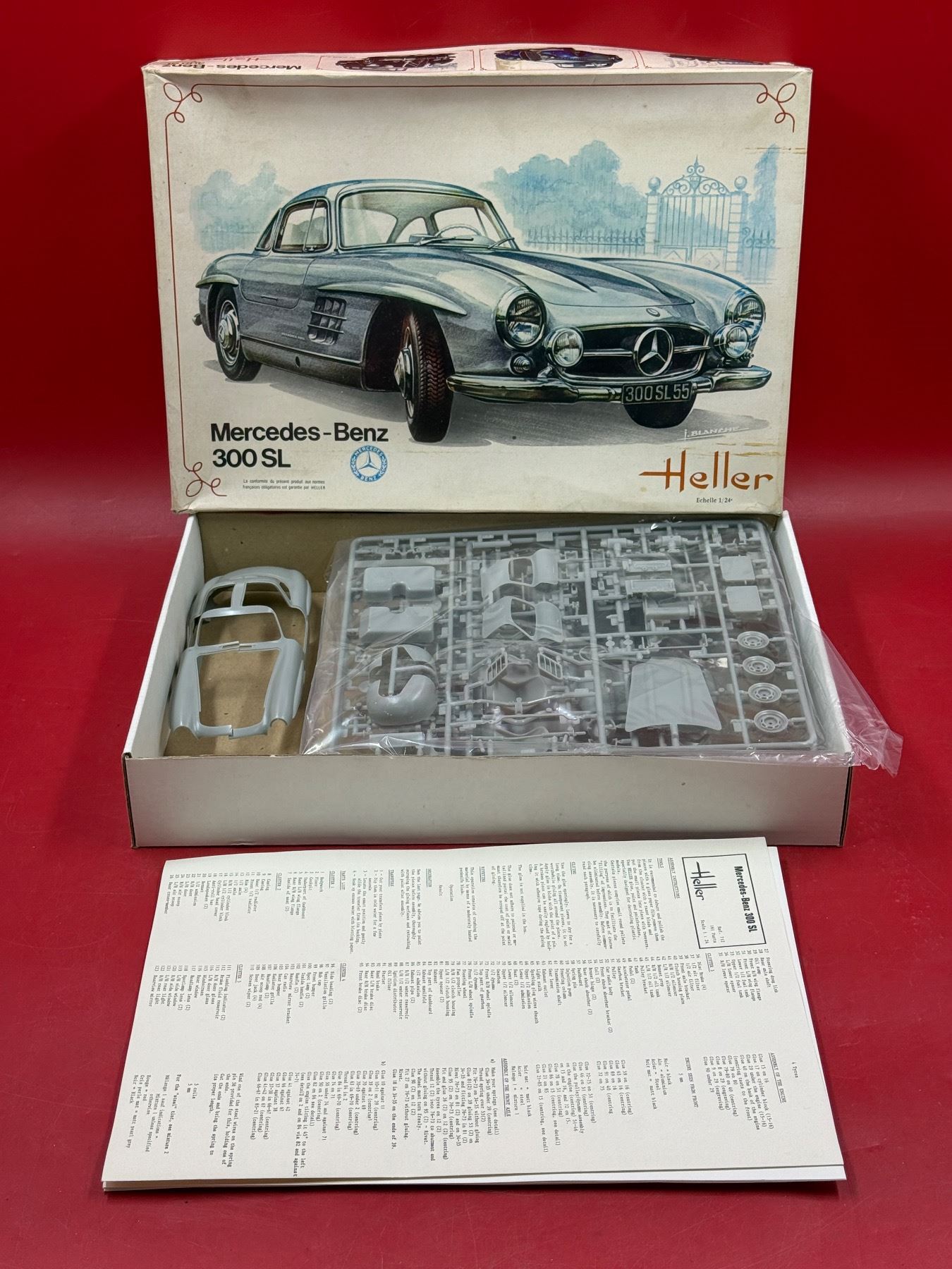 Unbuilt Heller Mercedes-Benz 300 SL Model Kit