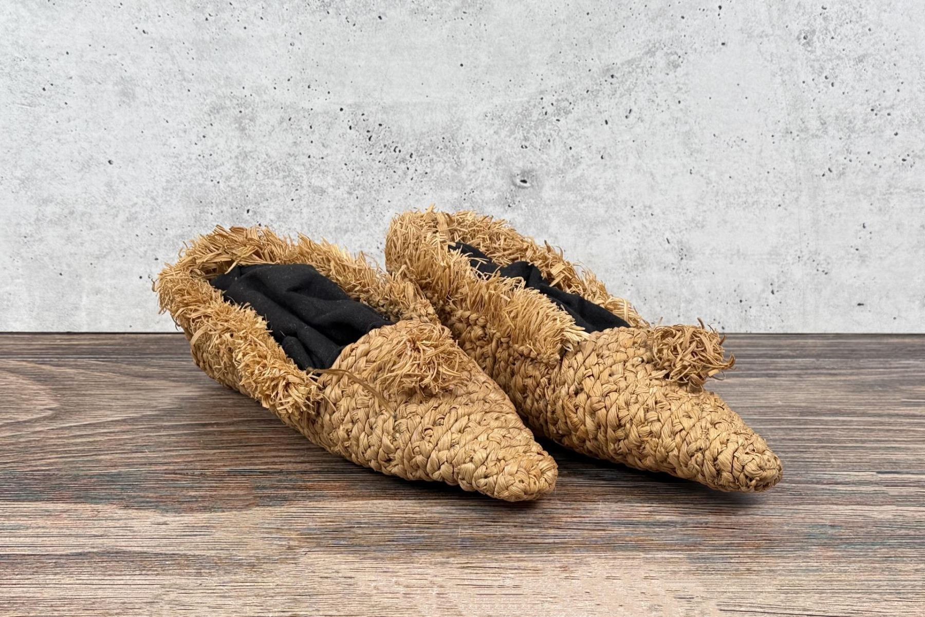 Iroquois Native American Indian Corn Husk Shoes