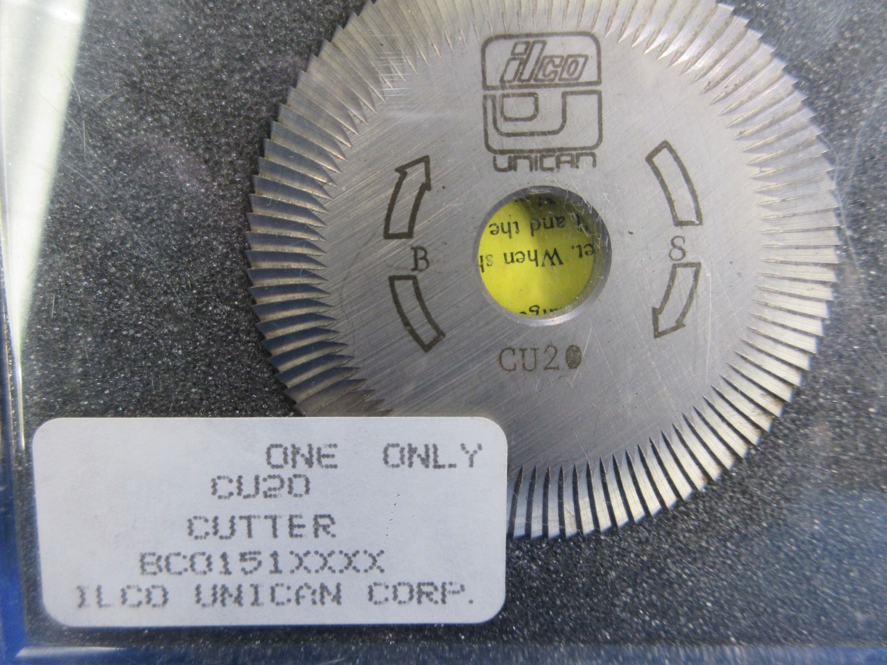 2 Key Machine Cutting Wheels - CU20 , D701840ZB Brush