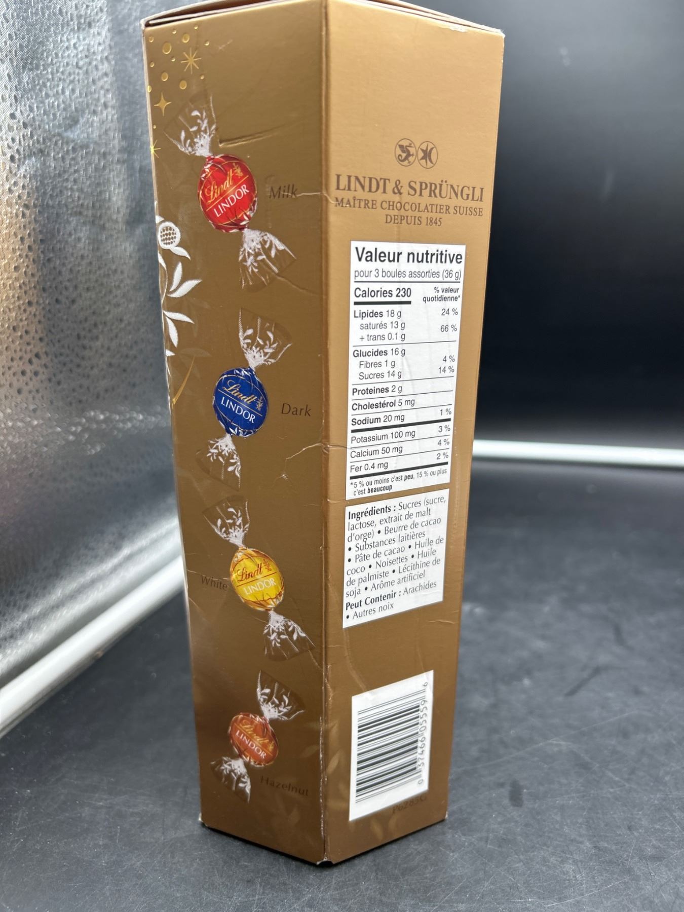 Lindt Lindor Assorted Chocolate Truffles, Value Pack, 900gram/1.98pound ...