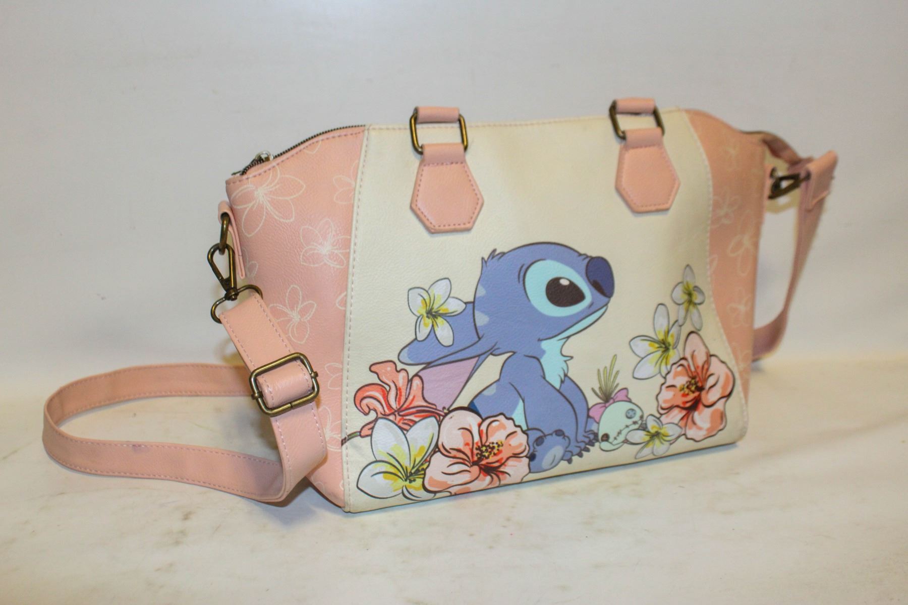 DISNEY LOUNGEFLY STITCH PURSE