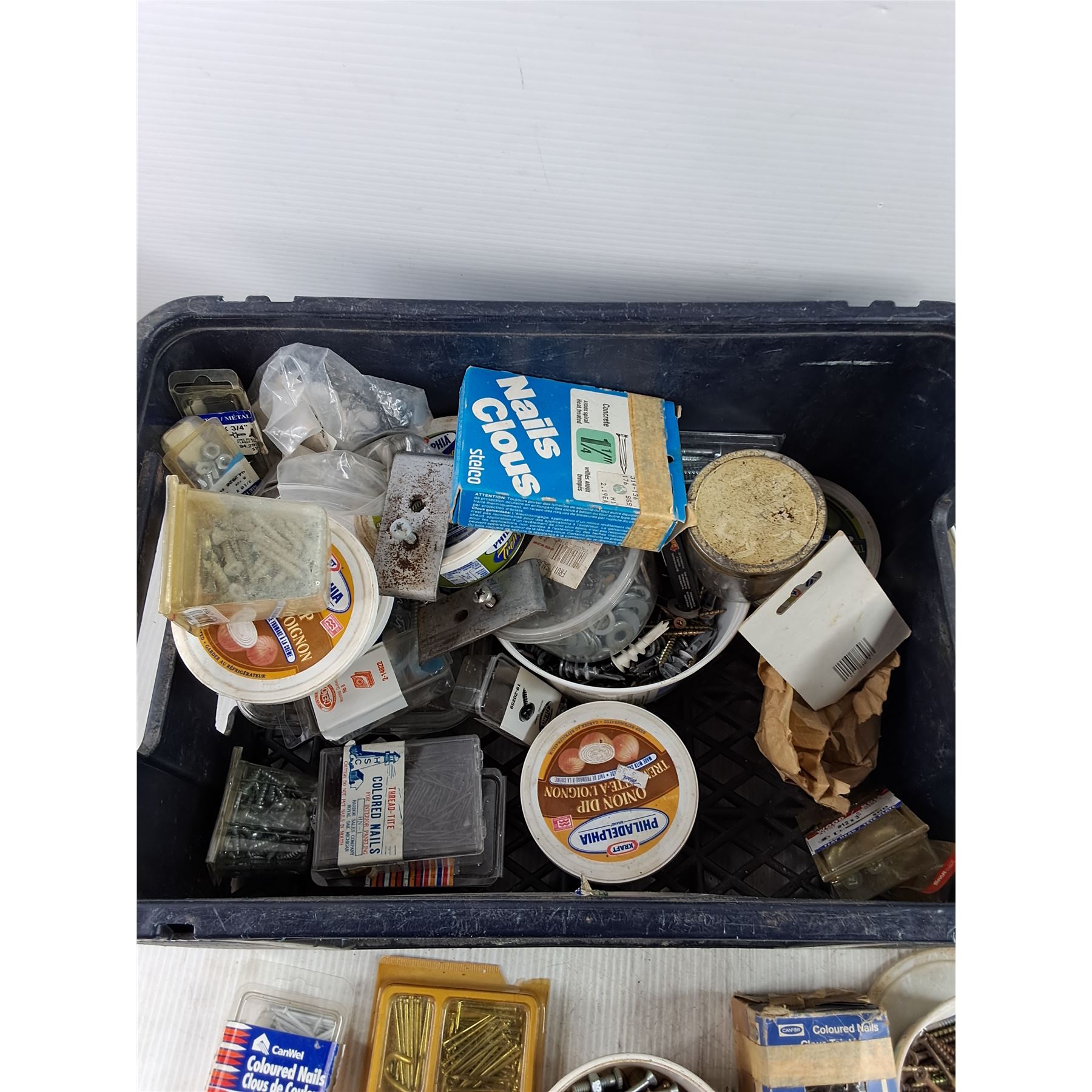 Pepsi Plastic Crate 18" x 12" x 9", Assorted Hardware - PICK UP ...