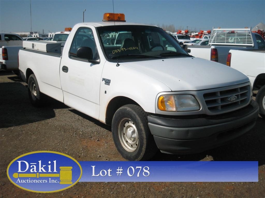 1999 FORD F-150 TRITON V8, REG CAB,