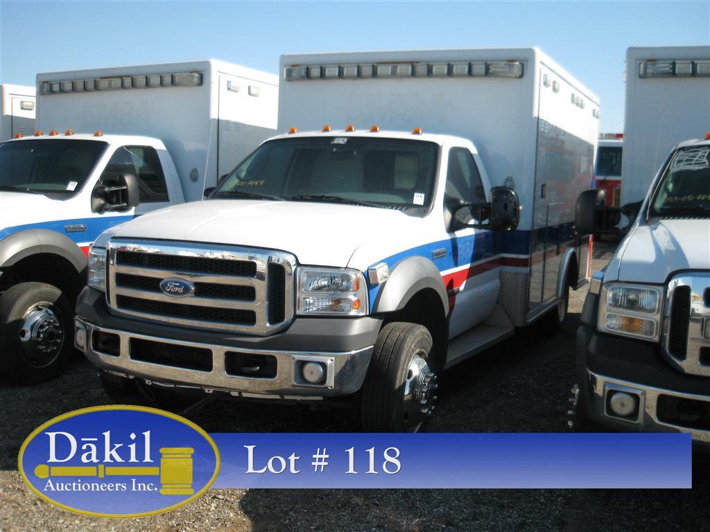 2005 FORD F-450 XLT SUPER DUTY AMBULANCE,