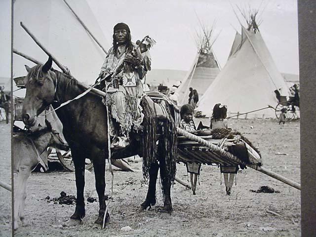 VINTAGE NATIVE AMERICAN INDIAN TRAVOIS PHOTO STERE