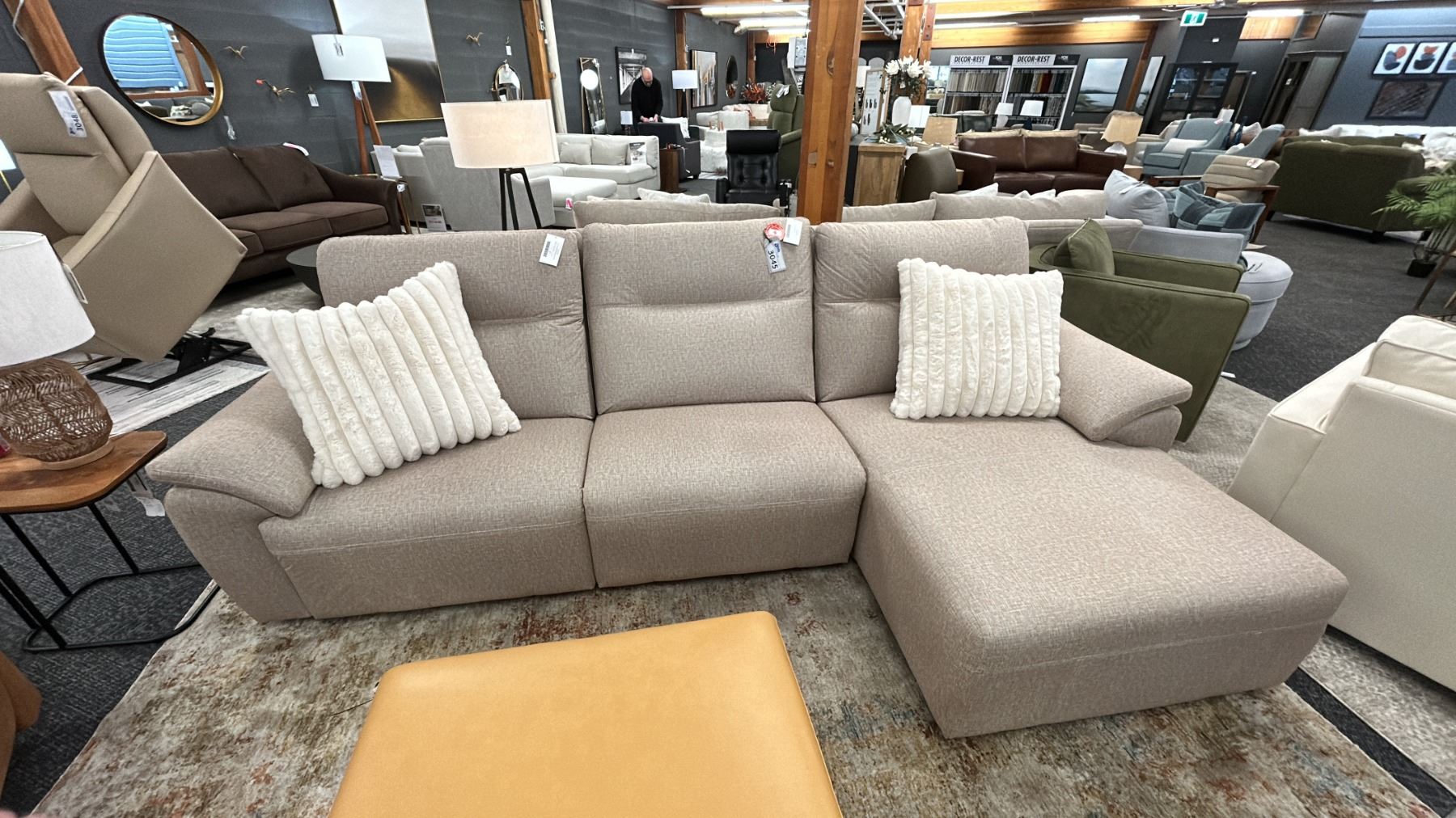 ELRAN FURNITURE. POWER RECLINER WITH POWER HEAD REST. 9'8" X 5' CORNER ...