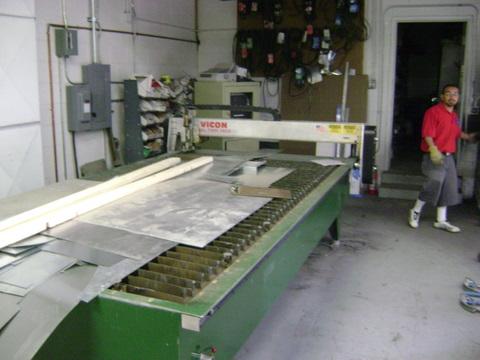 VICON DUAL TWIN DRIVE CPU CONTROL PLASMA CUTTER