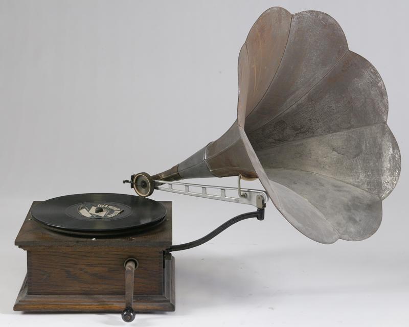 Early 20th C. Standard Talking Machine