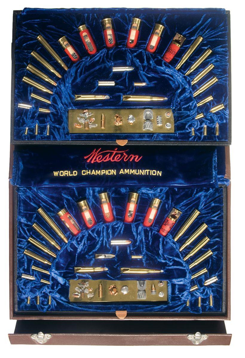 Extremely Rare Winchester/Western Salesman's Traveling Display Sample Case