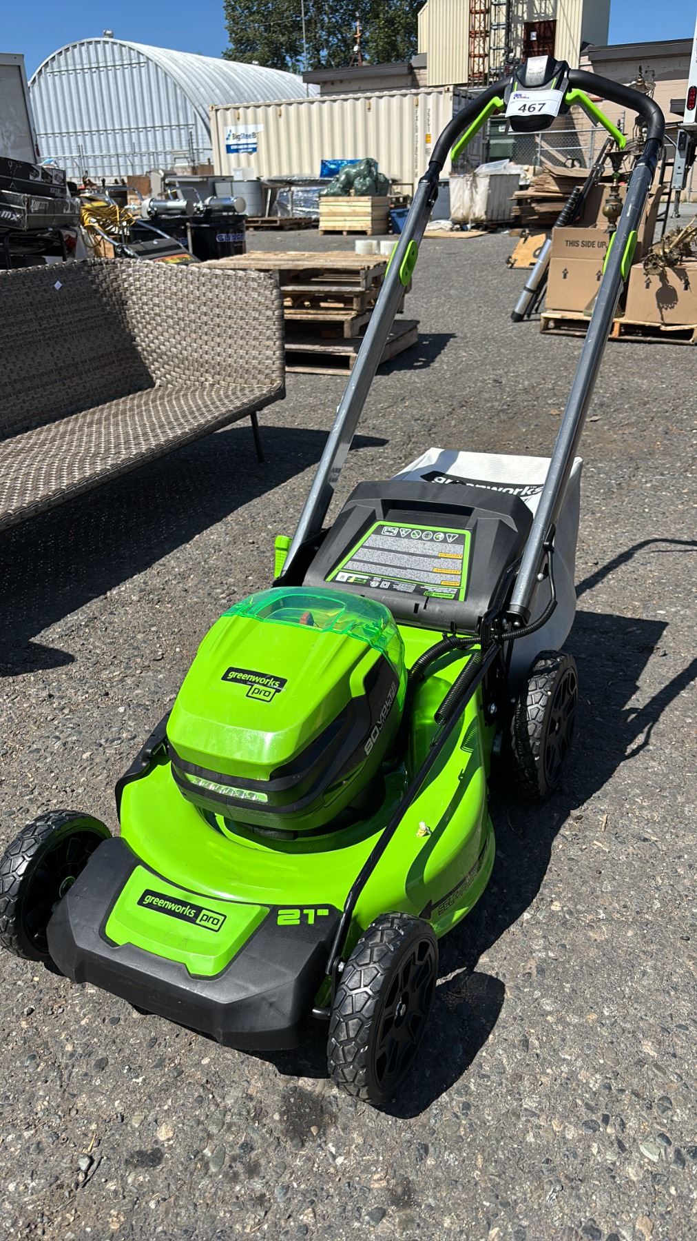 GREENWORKS PRO 80V 21" CORDLESS LAWN MOWER W/GRASS CATCHER BAG *NO ...