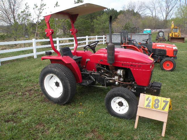 Farm Pro 2420 tractor