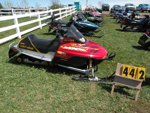2002 Ski Doo MXZ 800 Renegade
