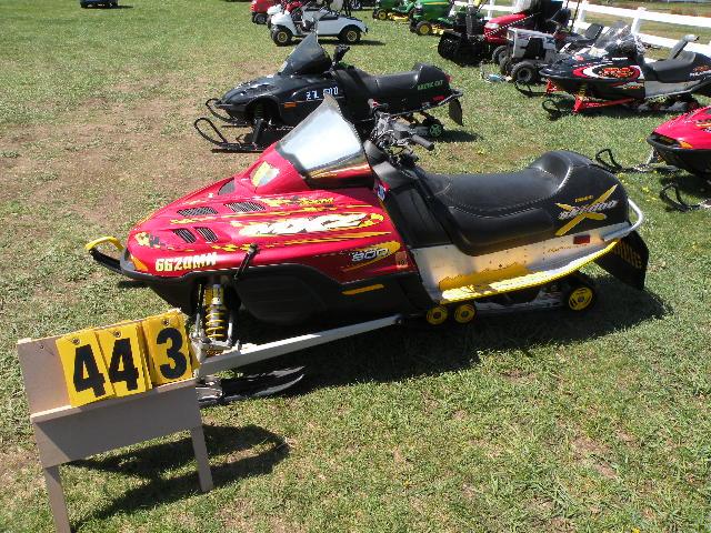 2002 Ski Doo MXZ 800