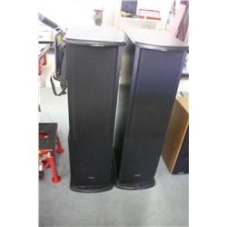 Set of Techwood Speakers