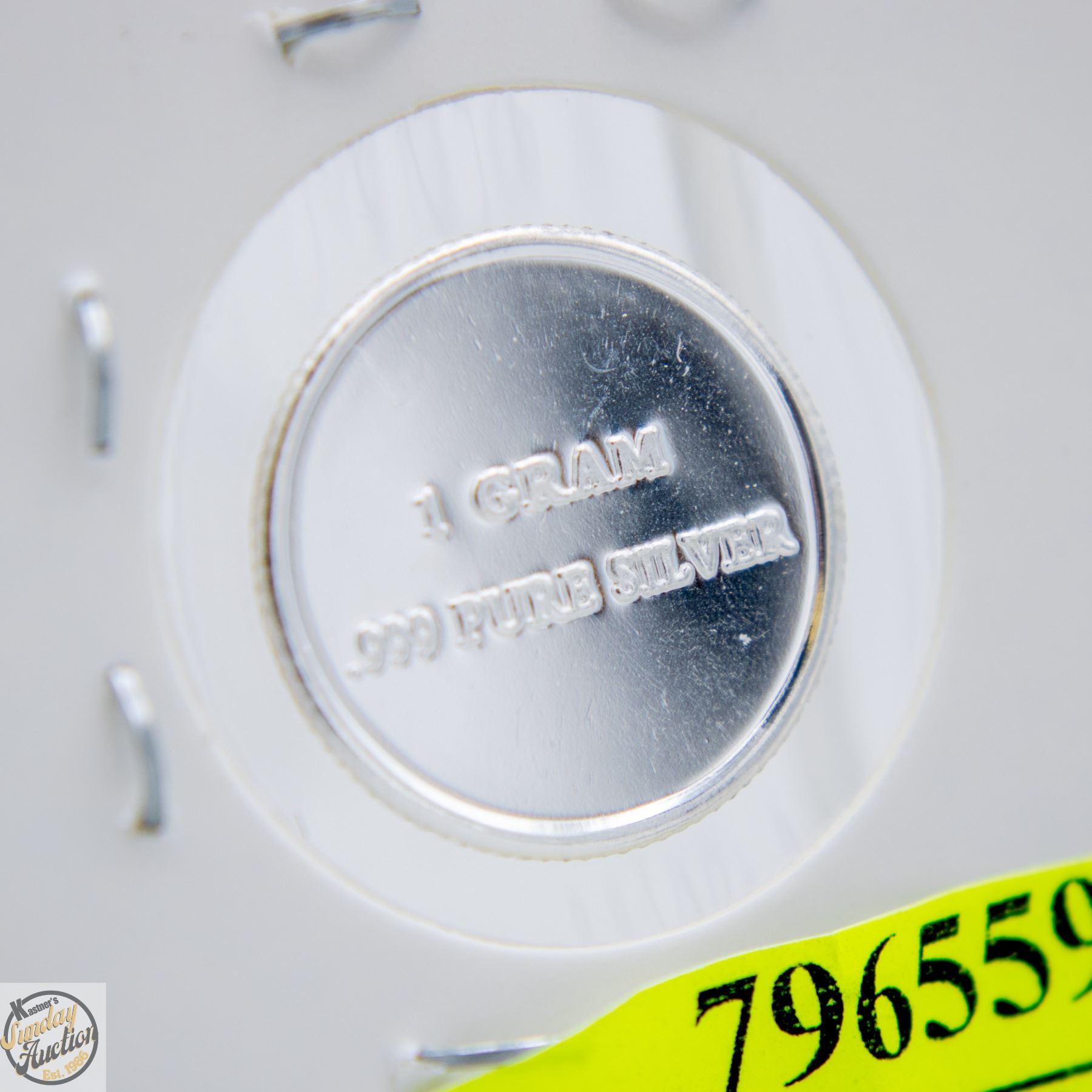 #4446- CANADIAN .999 FINE SILVER 1 GRAM