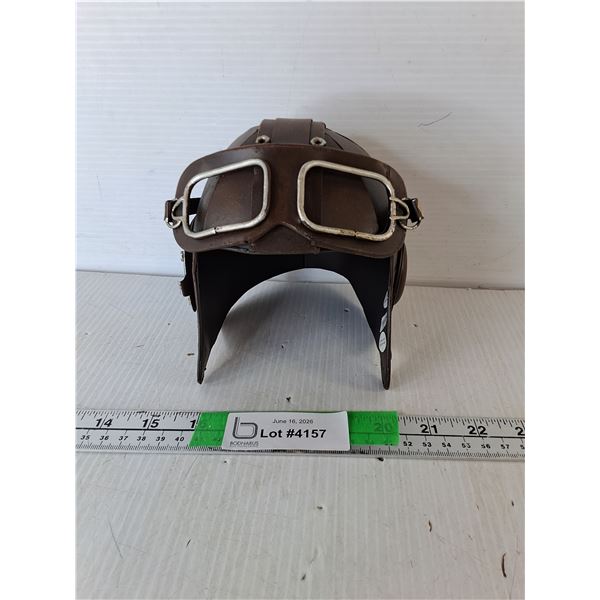 Metal Model Aviator Helmet 6" - Bodnarus Auctioneering