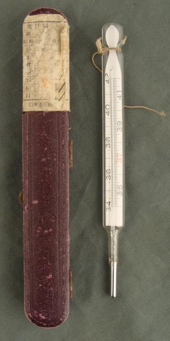 WWII JAPANESE MILITARY DOCTORS/MEDICS THERMOMETER IN CA
