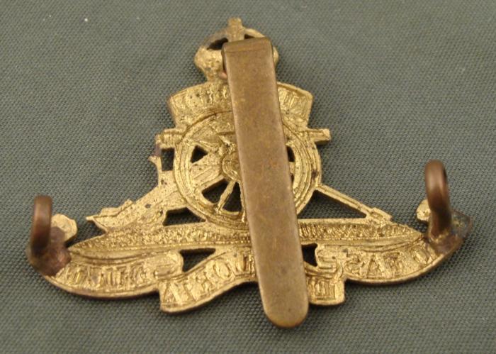 WWI BRITISH ROYAL ENGINEERS & ARTILLERY CAP BADGE