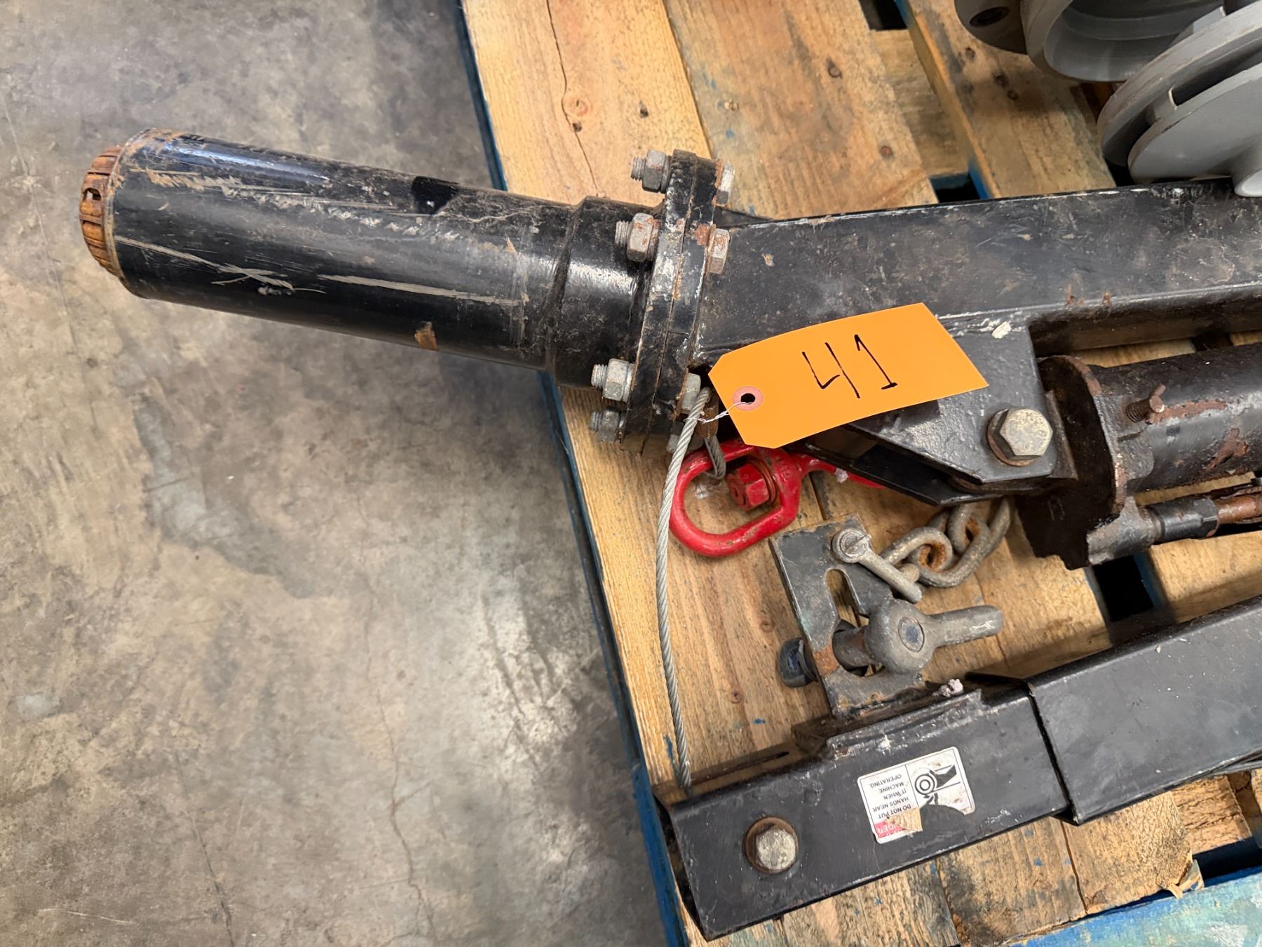 Ultra-Tow Hydraulic Pickup Truck Crane