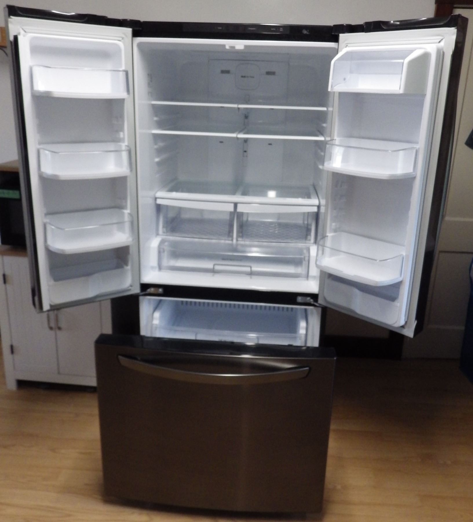 LG French Door Refrigerator Inverter model LFC24786SD /01