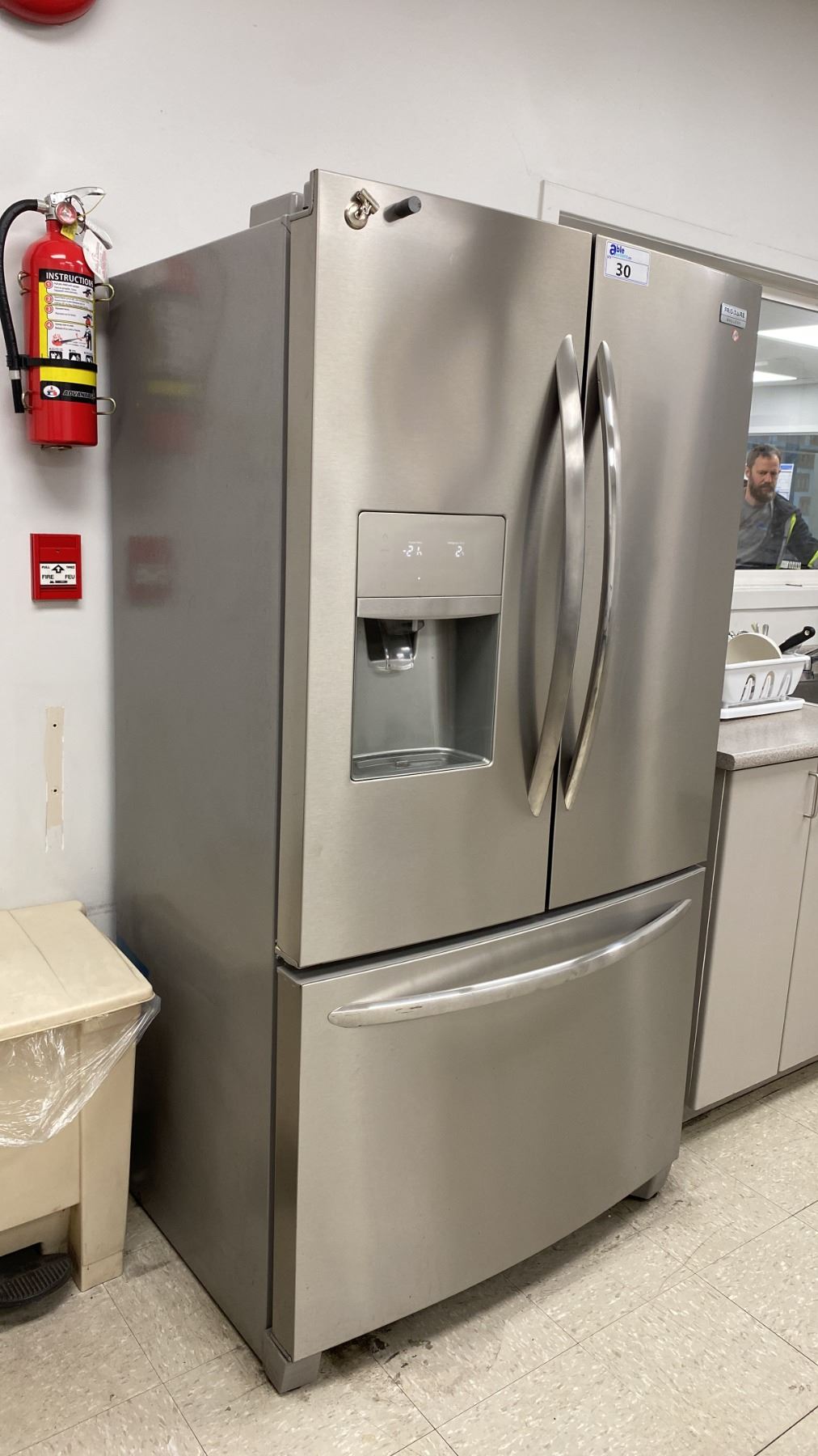 FRIGIDAIRE GALLERY STAINLESS STEEL FRONT 3 DOOR REFRIGERATOR WITH ICE ...