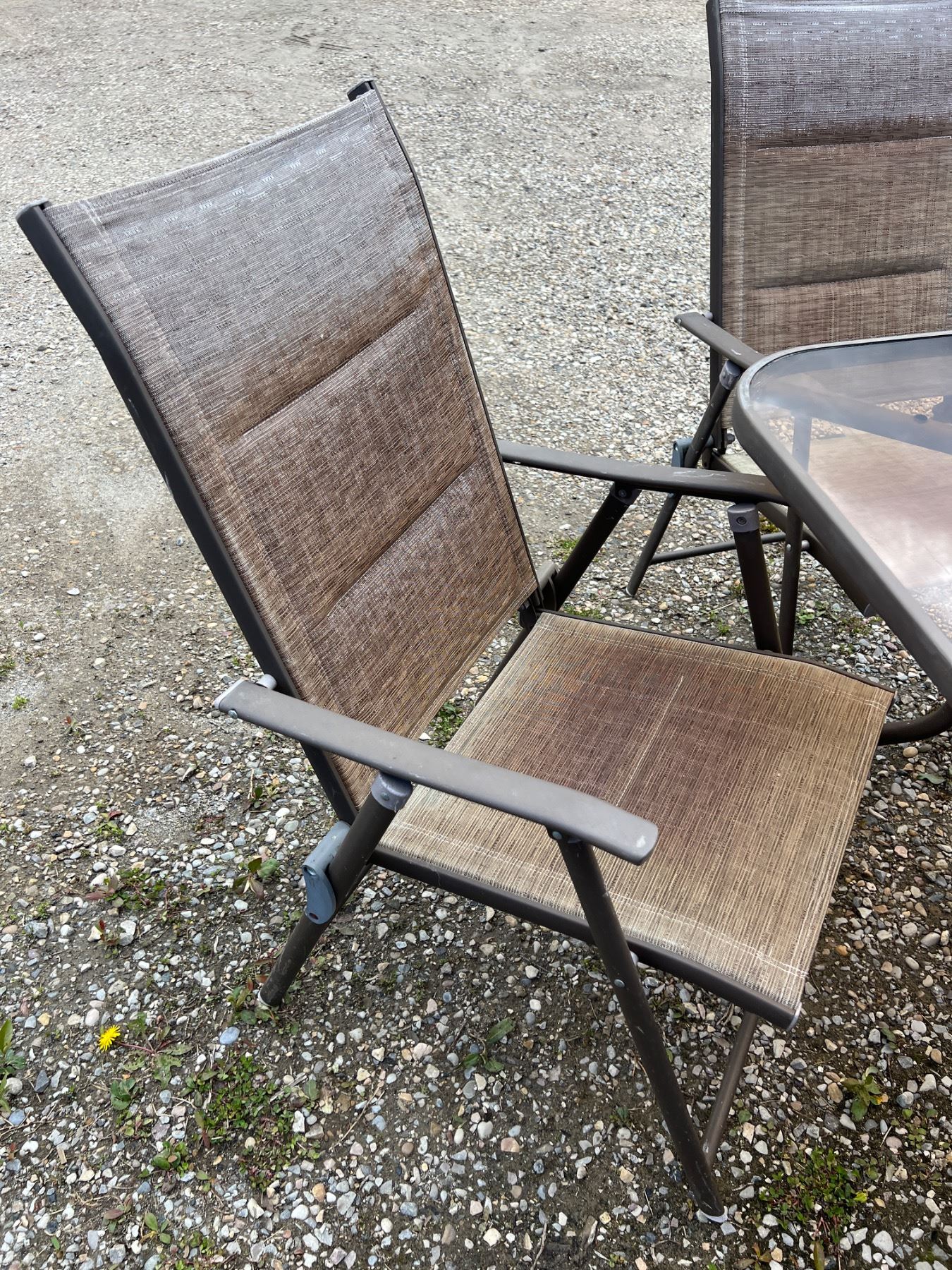 Patio Table & Folding Chairs - Sunrise Estate Services Ltd