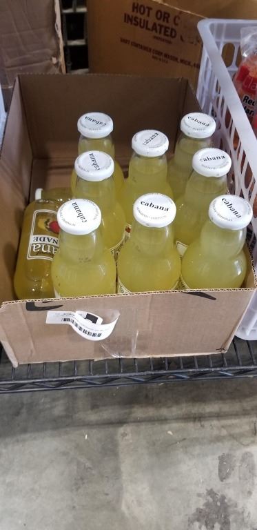 LOT OF 10 CABANA LEMONADE 591 ML PER BOTTLE - Big Valley Auction