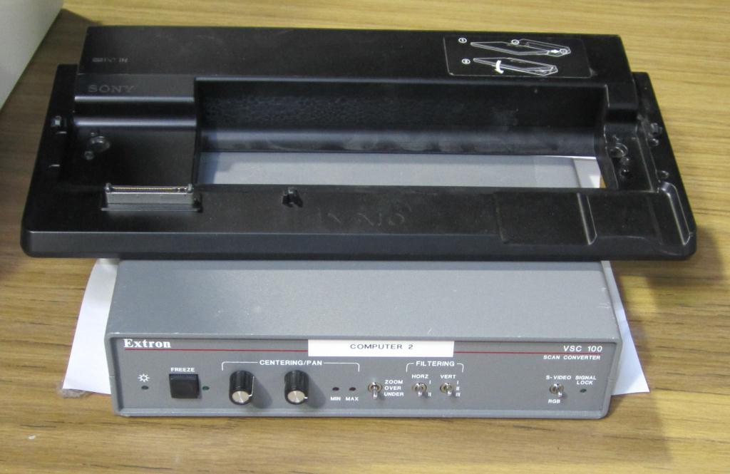 Extron VSC 100 Scanconveter & Sony Vaio Dock