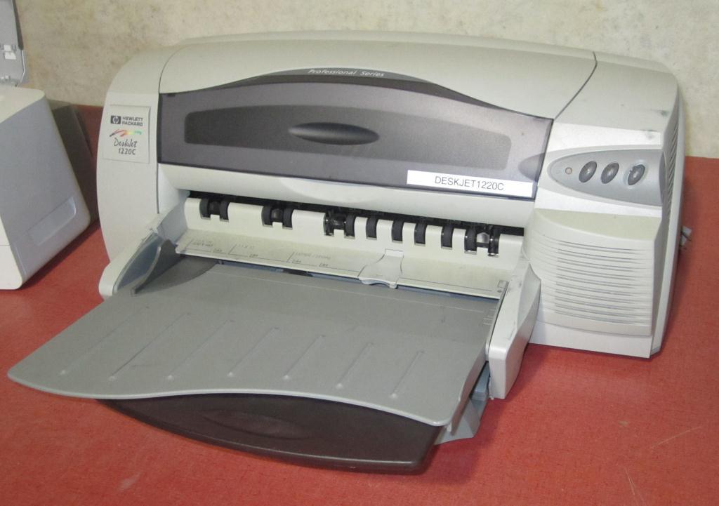 HP Deskjet 1220C Color Printer
