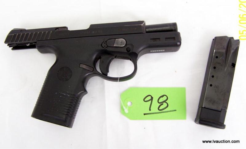 Steyr M40 .40cal Semi Auto Pistol