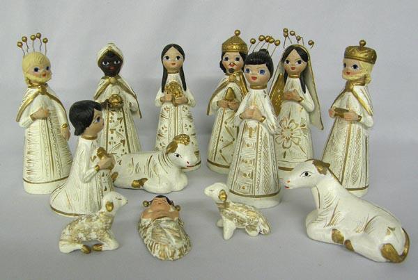 Vintage 13 Piece Pottery Nativity Set