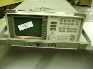 HP 8563A ANALYZER