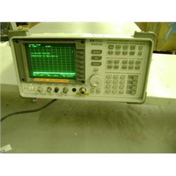 HP 8563A ANALYZER
