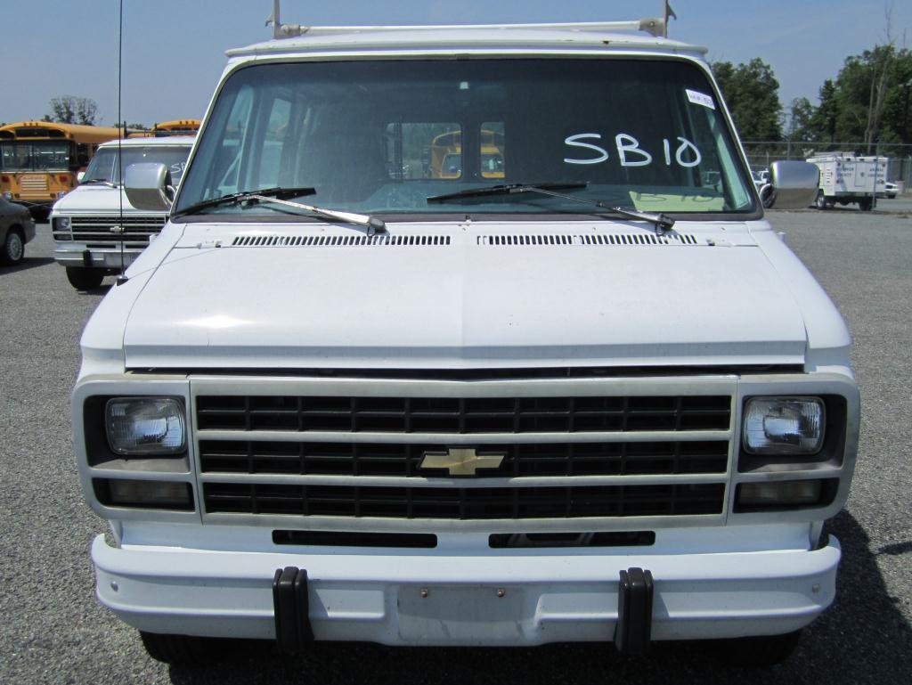 1995 CHEVROLET G30 VAN