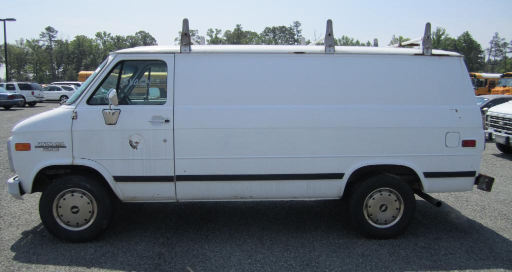1995 CHEVROLET G30 VAN