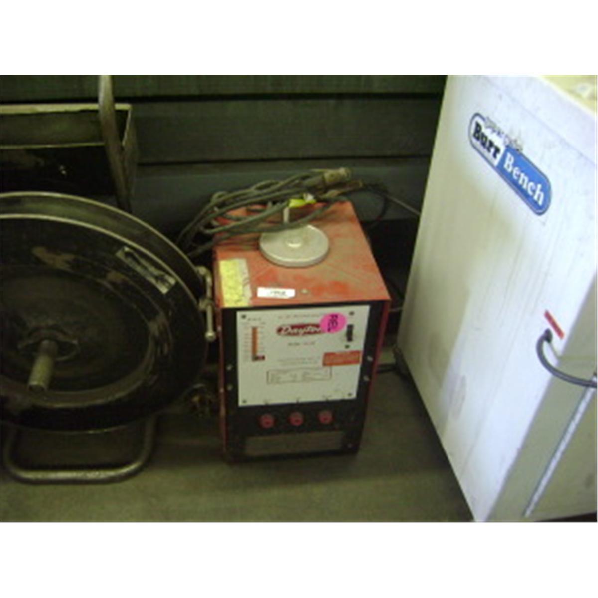 DAYTON 3Z350 AC WELDER