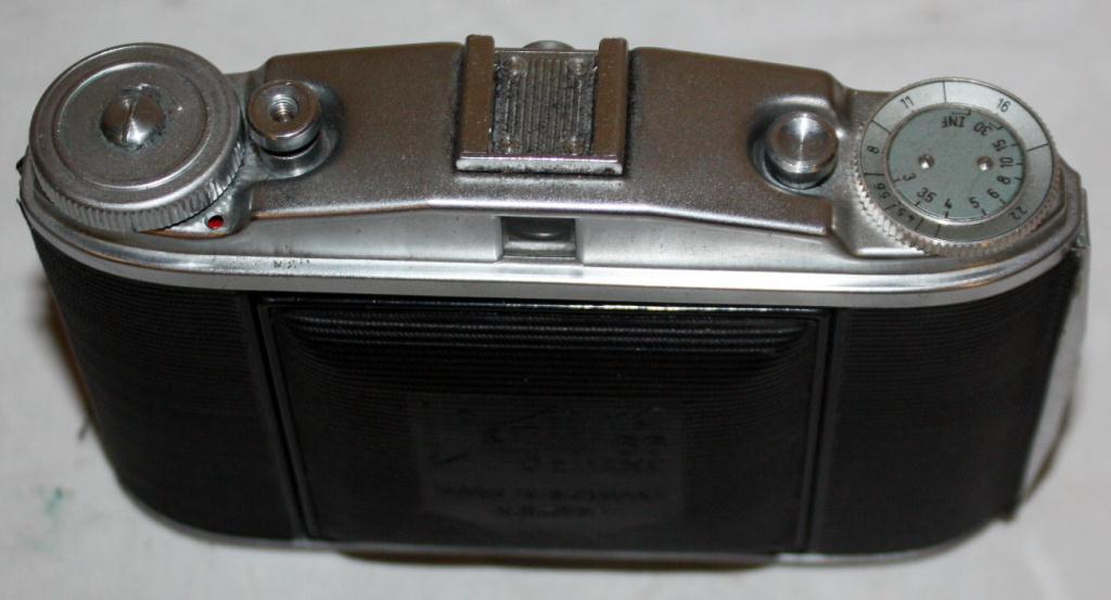 Ventura 66 Deluxe Camera West German Made