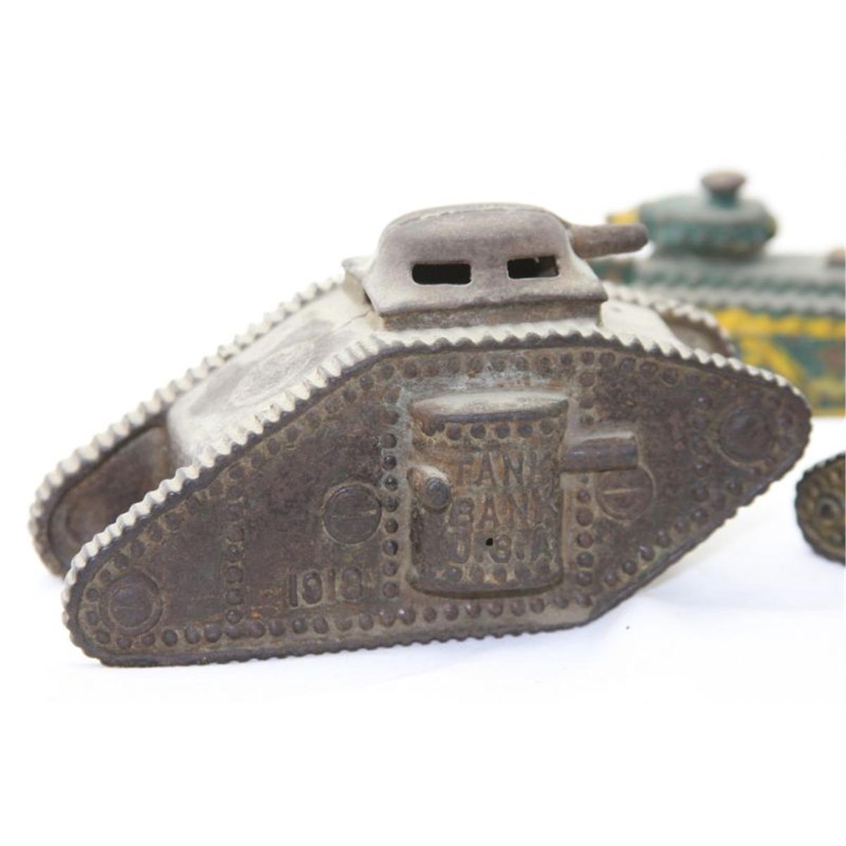 WWI Tank Bank USA 1918 (2) Unmarked Tank(1)