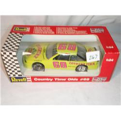 NASCAR 1992 Revell 1:24 Bobby Hamilton #68