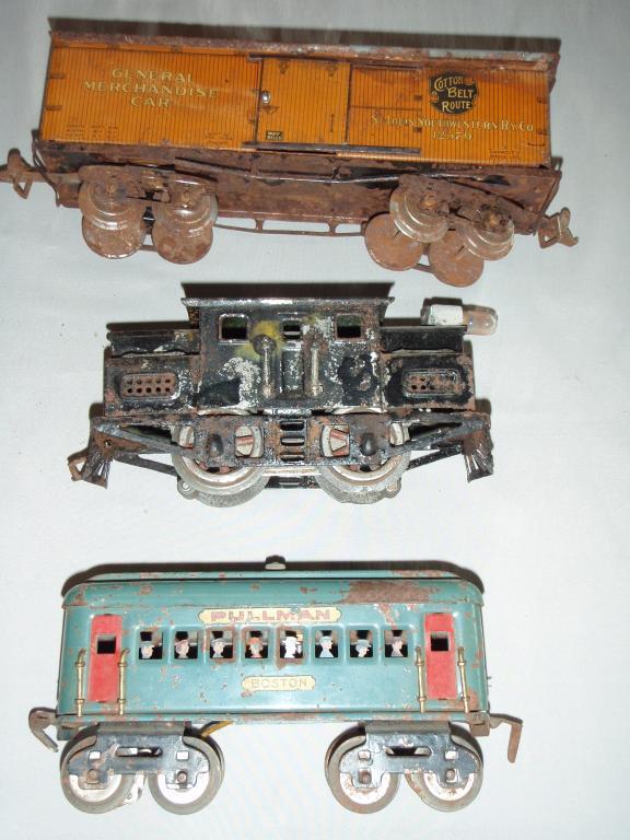 vintage Lionel train set