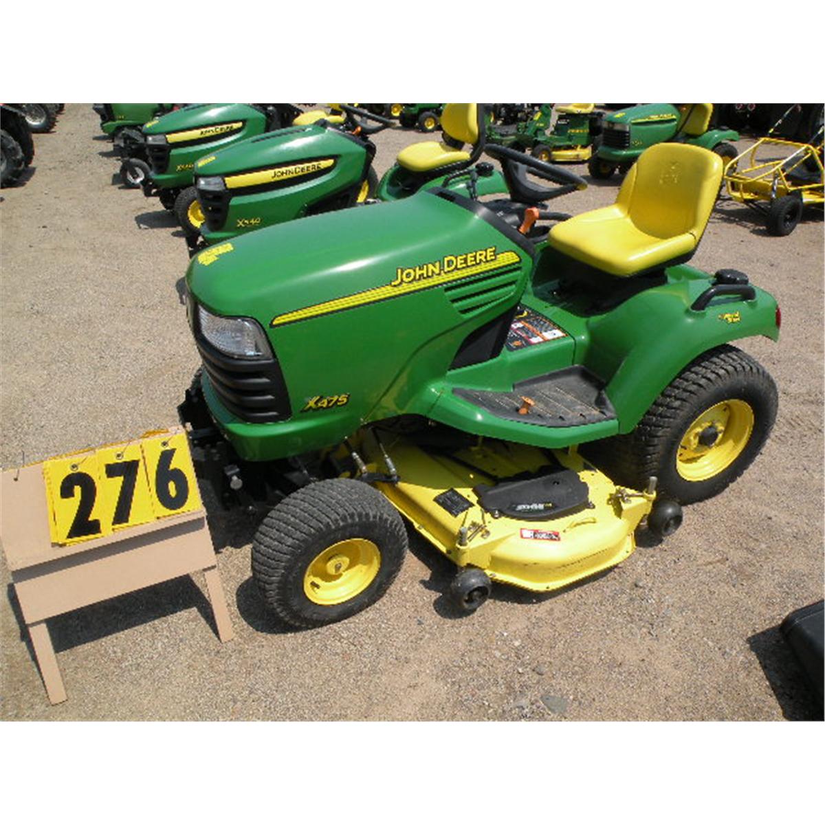 John Deere X475