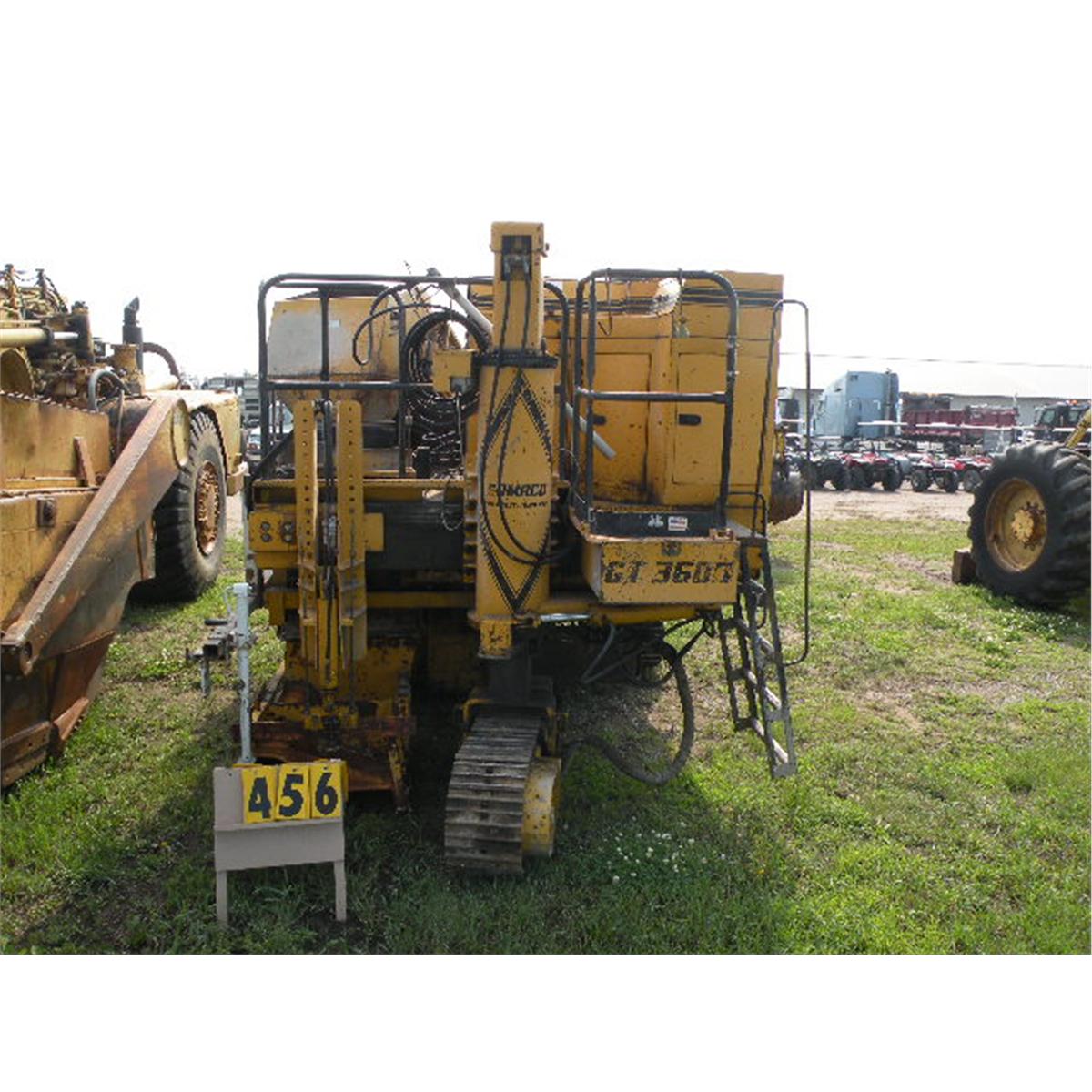 1993 Gomaco GT 3600 curb machine