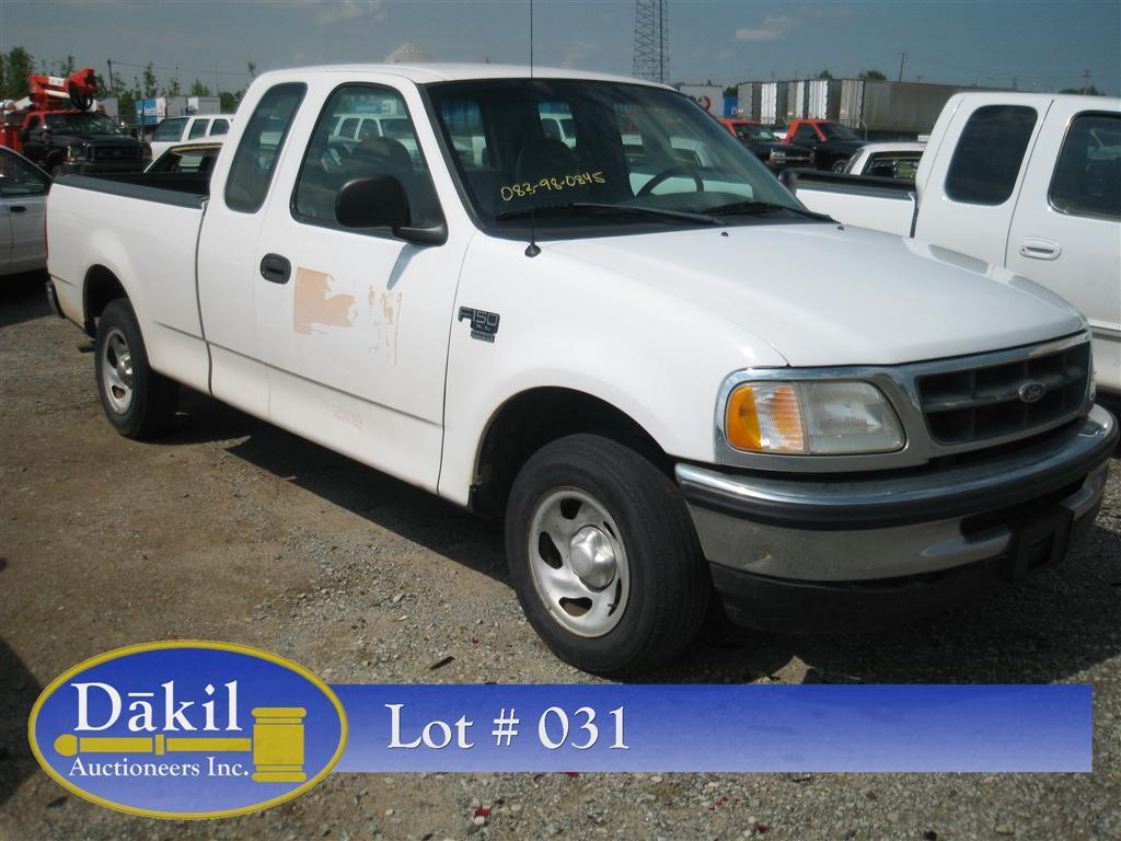 1998 FORD F150 XL TRITON V8,