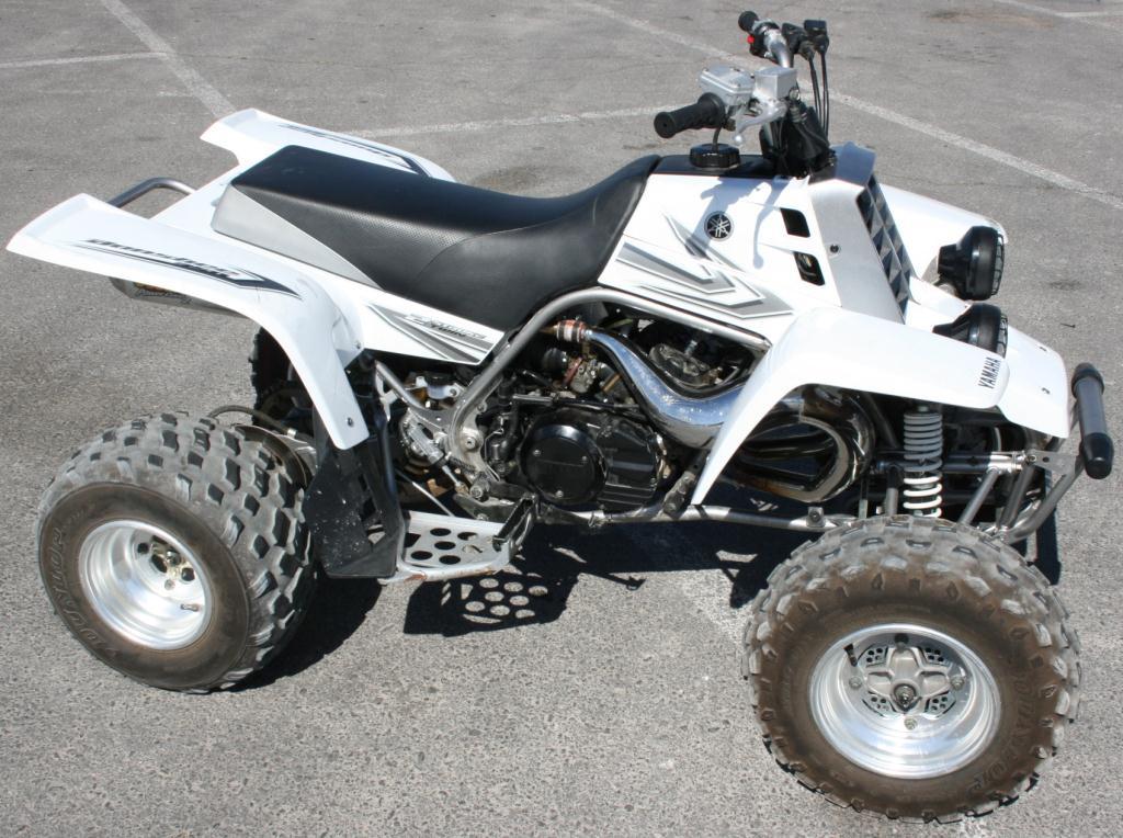 2005 Yamaha Banshee 350 (white)
