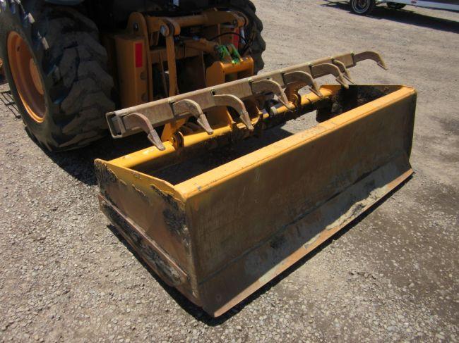 2002 Case 570 MXT 4x4 Skip Loader